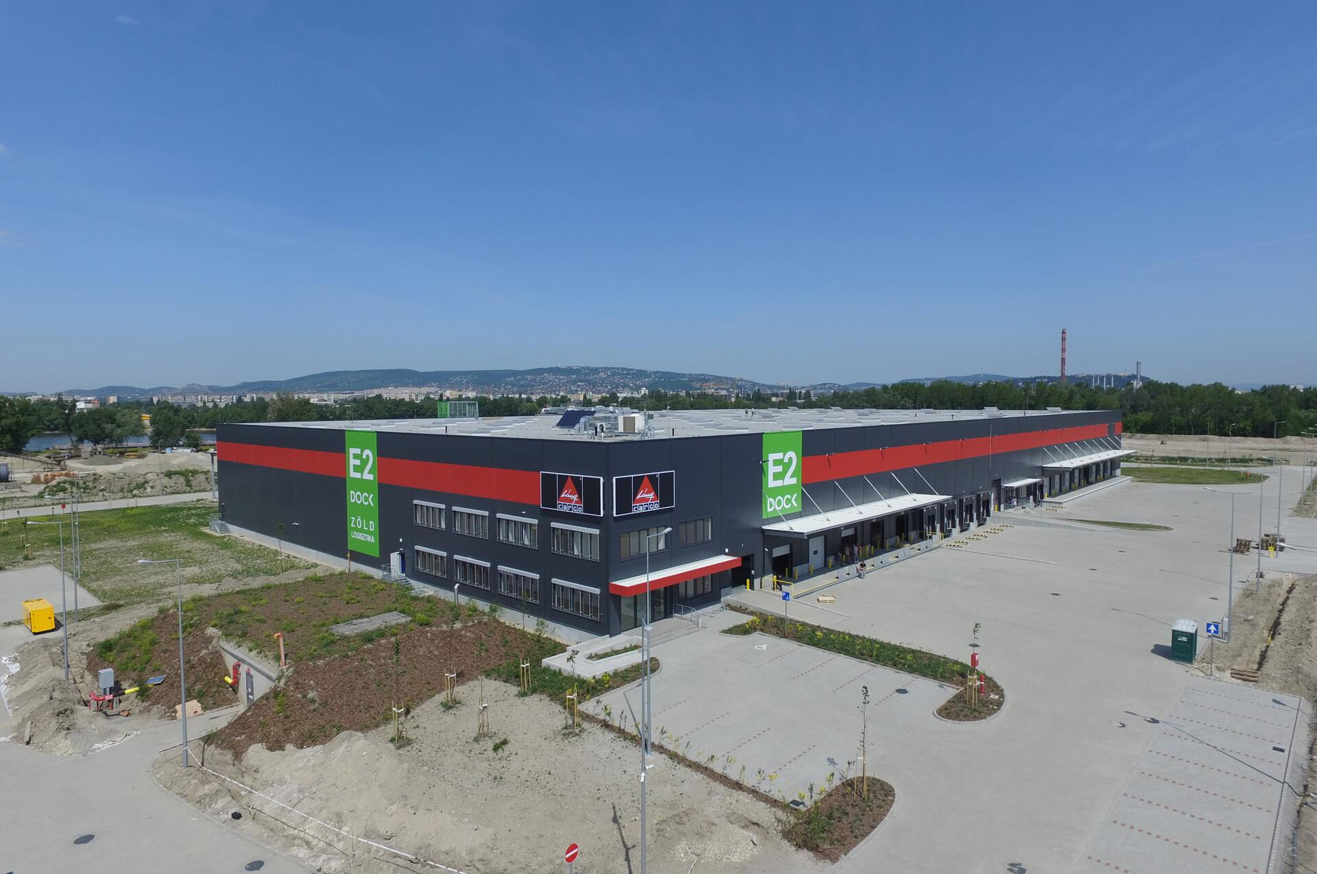 Logistics park and trimodal container terminal | | RAKTARTERULET.hu