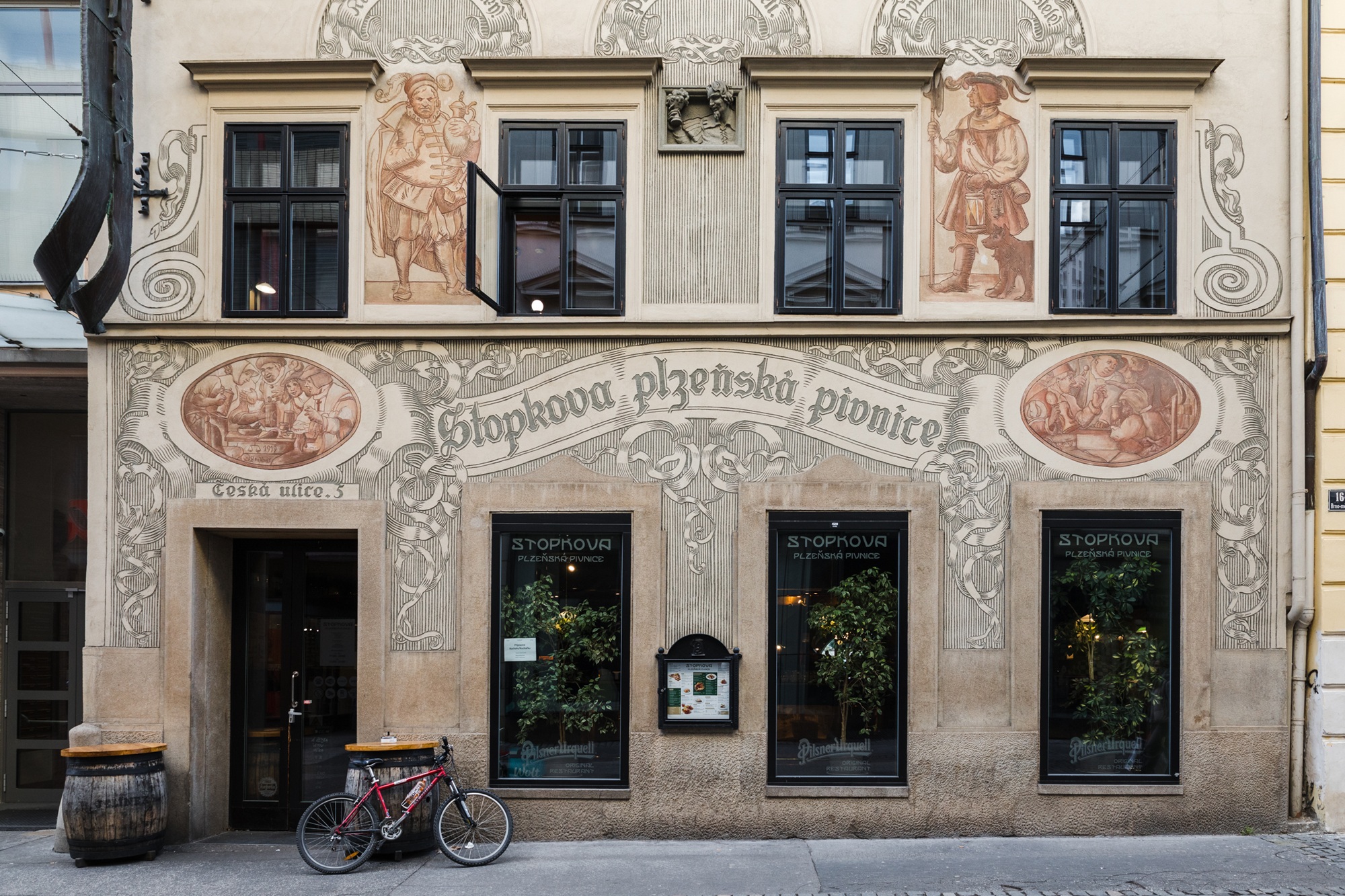 Legendární brněnské pivnice. Kam chodil na pivo Janáček? | Objev Brno