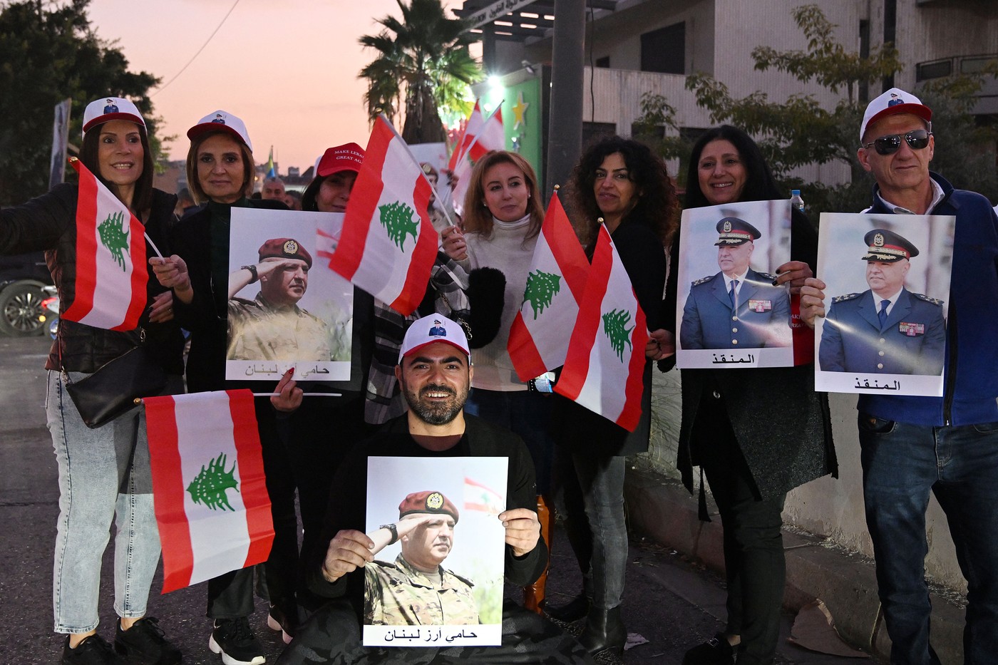 Libanon po dvou letech zvolil prezidenta, stal se jím šéf armády Joseph ...